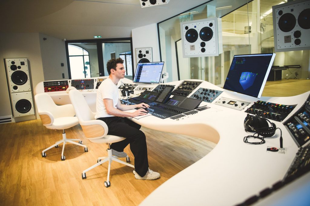 Intégrateur-prestataire audiovisuel pour entreprises et organismes ...